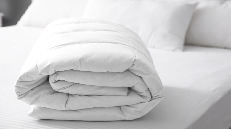 How To Wash Your Comforter When It Is Too Big For Your Washer