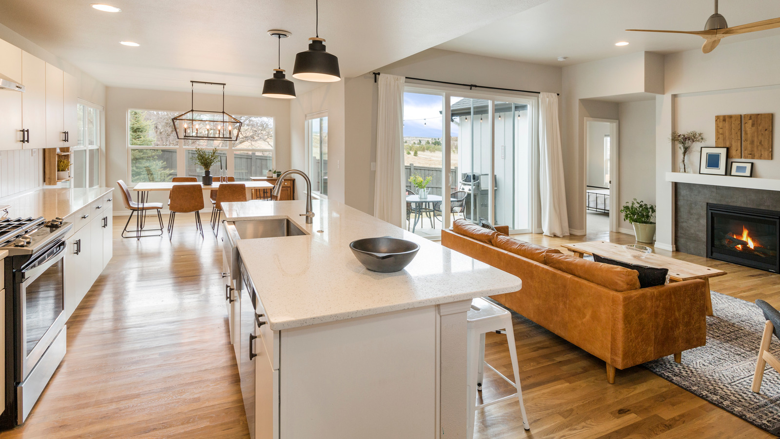 3 Ideas For Walling Off A Room Without A Renovation