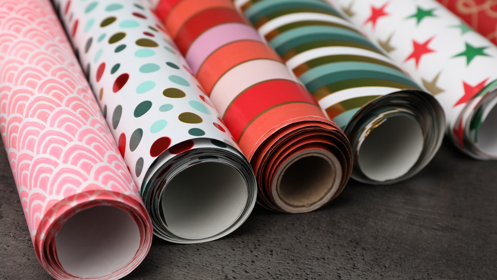 If You Have Wrapping Paper Rolls Lying Around You Need To Try This ...