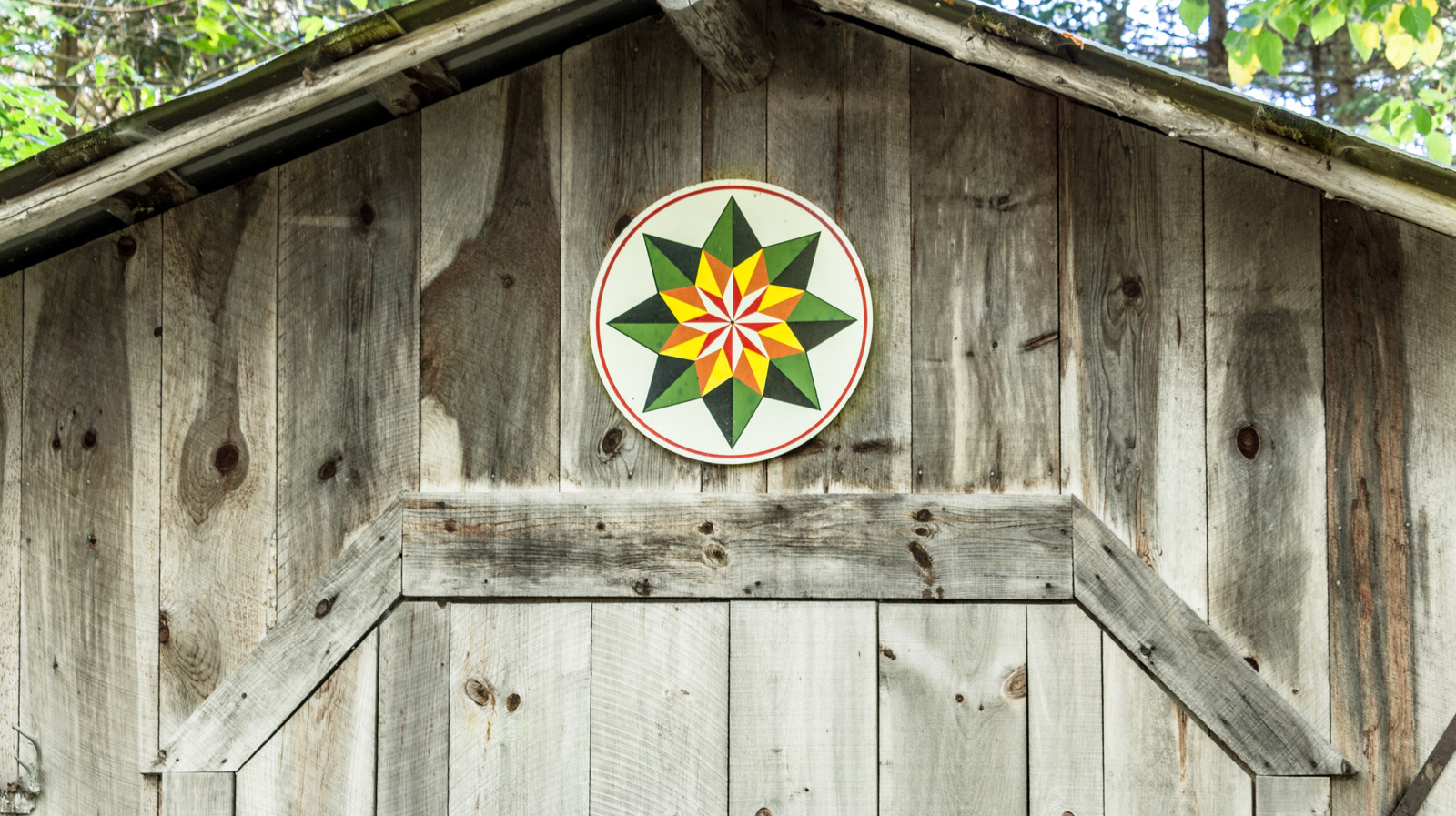If You See These Colorful Hex Signs On A Home, This Is What It Means