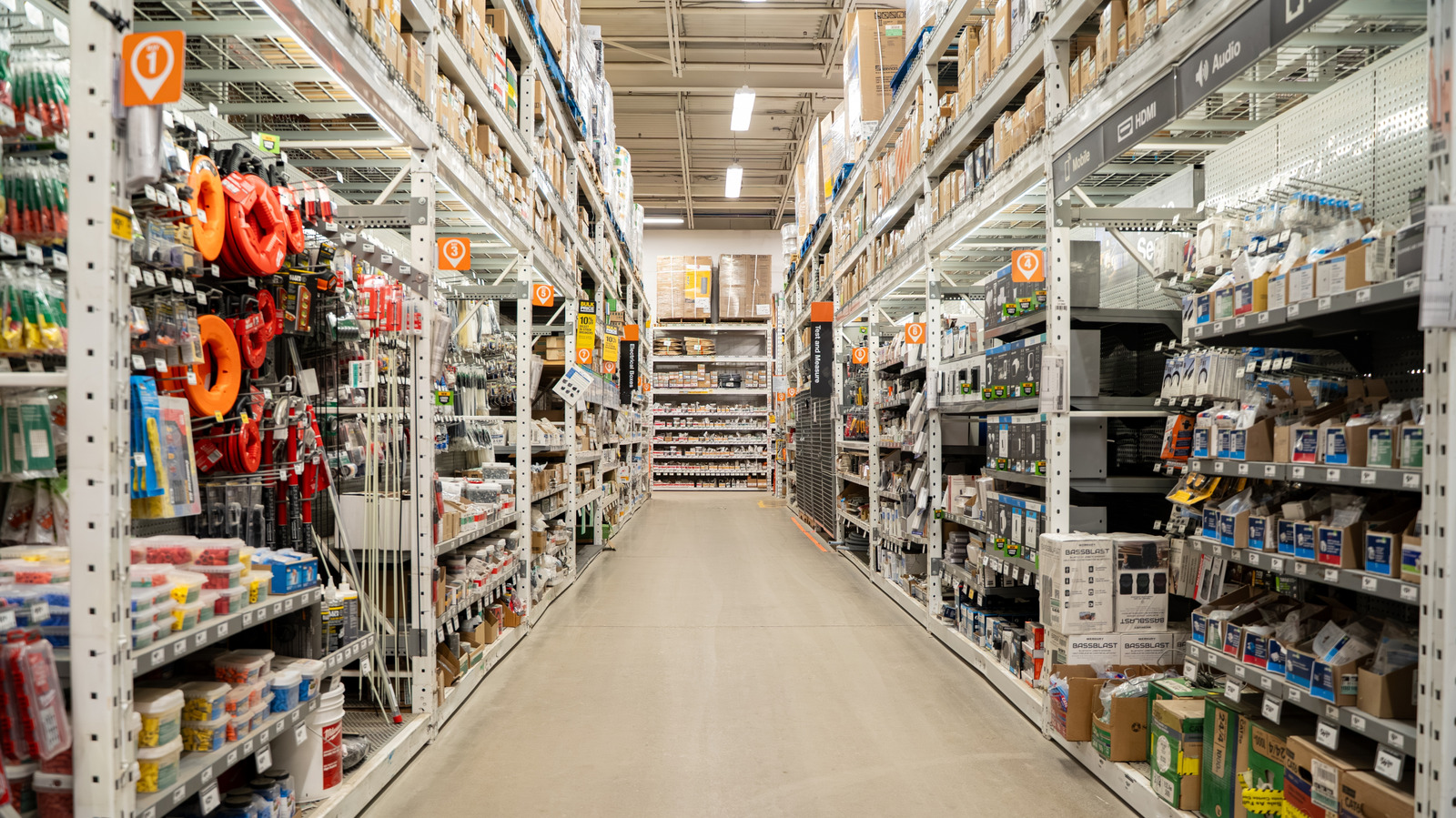 'Love It': The Modular Harbor Freight Storage Locker With A 720-Pound ...