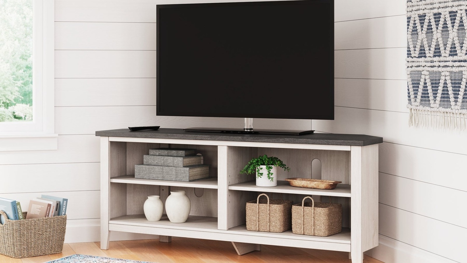 Living Rooms With Corner Tv Stands