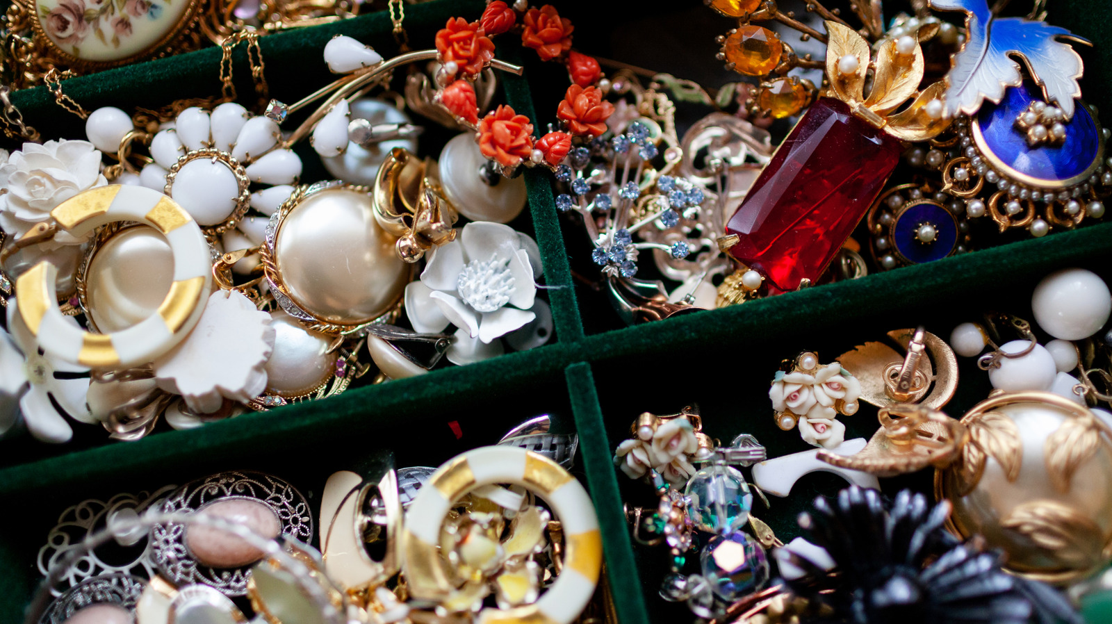 Creative Ways To Repurpose Thrifted Jewelry In Your Home And Garden