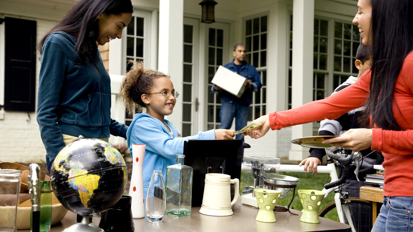 Score More Valuable Estate Sale Items For Less Money With This Helpful Tip