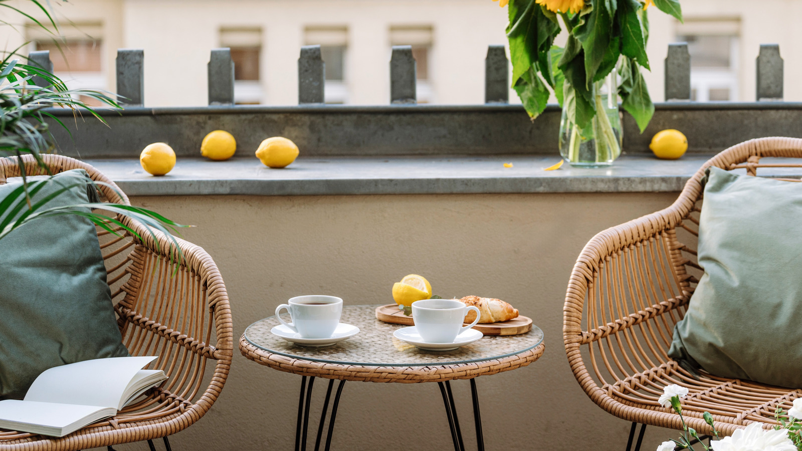 Smart Outdoor Coffee Table Alternatives For Your Small Patio Space