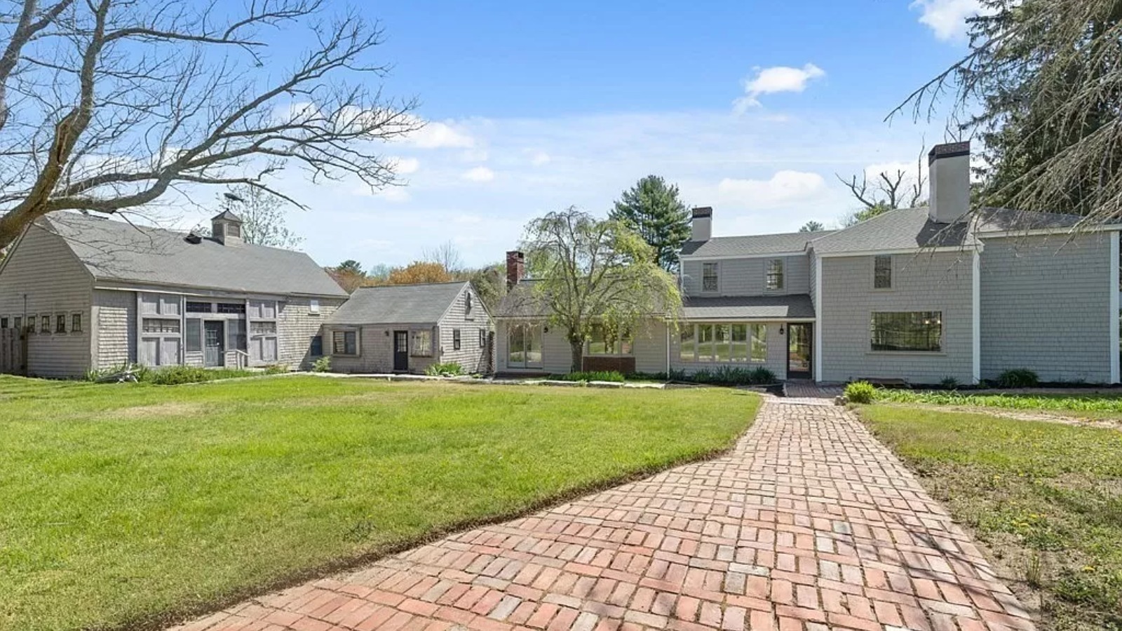 Take A Tour Of This 330-Year-Old Home On Sale For $1.3 Million