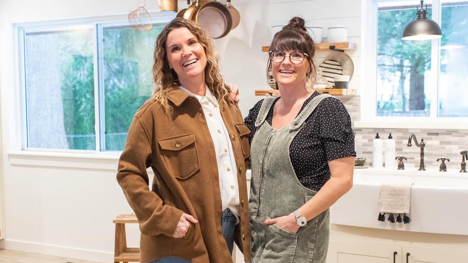 The 12 Best Kitchen Makeovers We've Seen On HGTV's Unsellable Houses