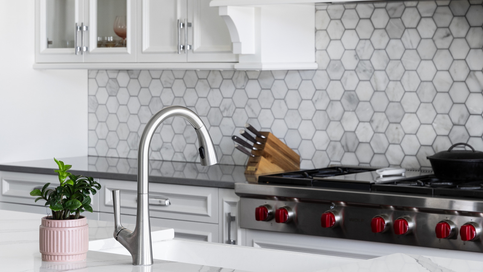 Affordable Alternatives To Tile Backsplash That Still Make A Statement