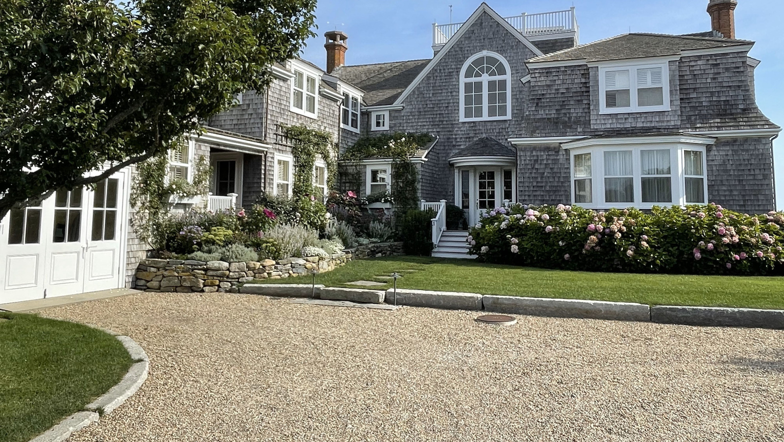 The 6 Best Ways To Keep Your Gravel Driveway Secure And Locked In Place
