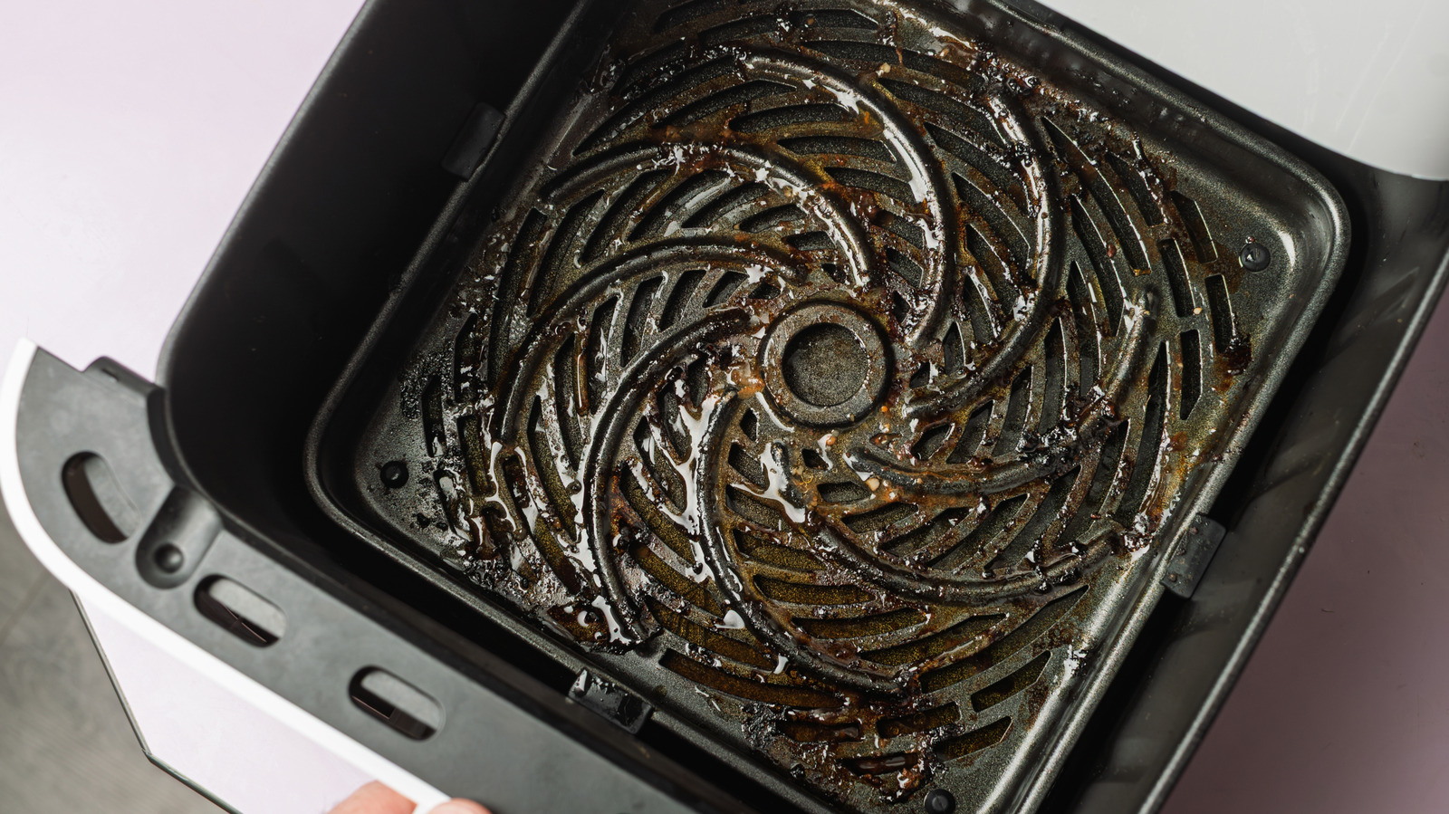 The 8 Best Ways To Remove Grease From Your Air Fryer
