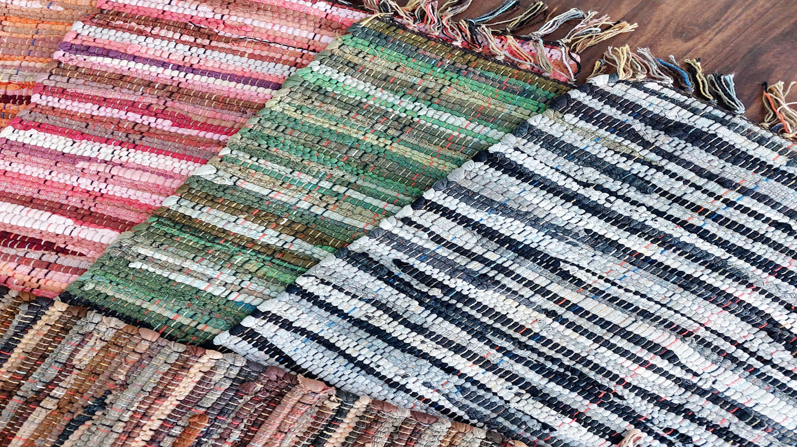 The Absolutely Brilliant Way To Repurpose Rag Runner Rugs That Will ...