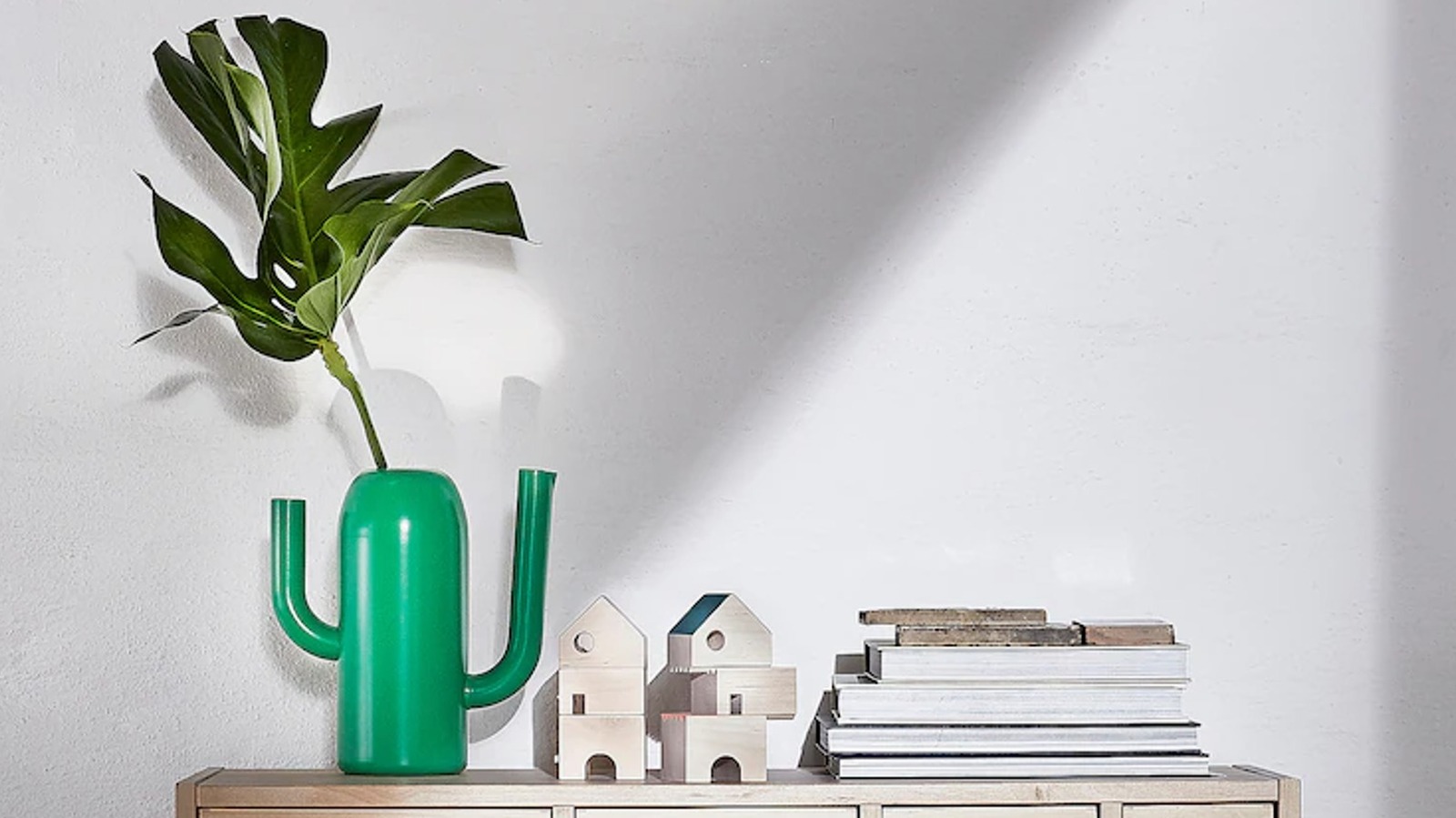 The Adorable Cactus Vase From IKEA That's Perfect For Your Desert Home ...