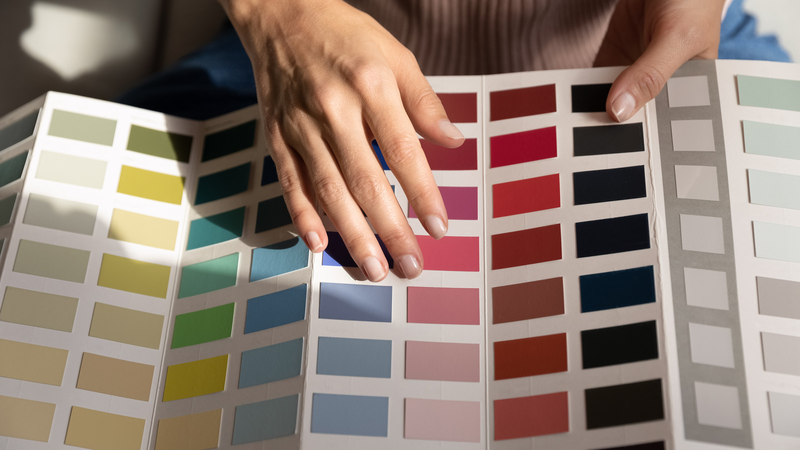 The Best Bedroom Color For A Maximalist Vibe