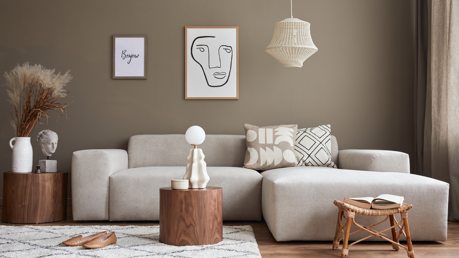 The Best Crystals You Should Have In Your Living Room