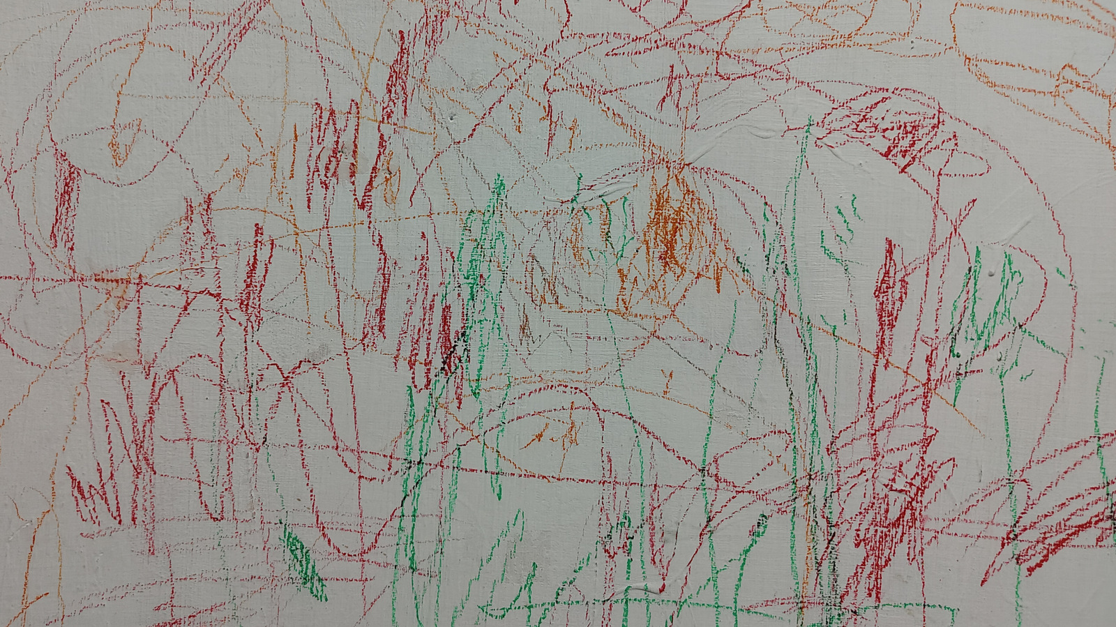 The Best Paint Colors To Mask Wear And Tear In Your Home