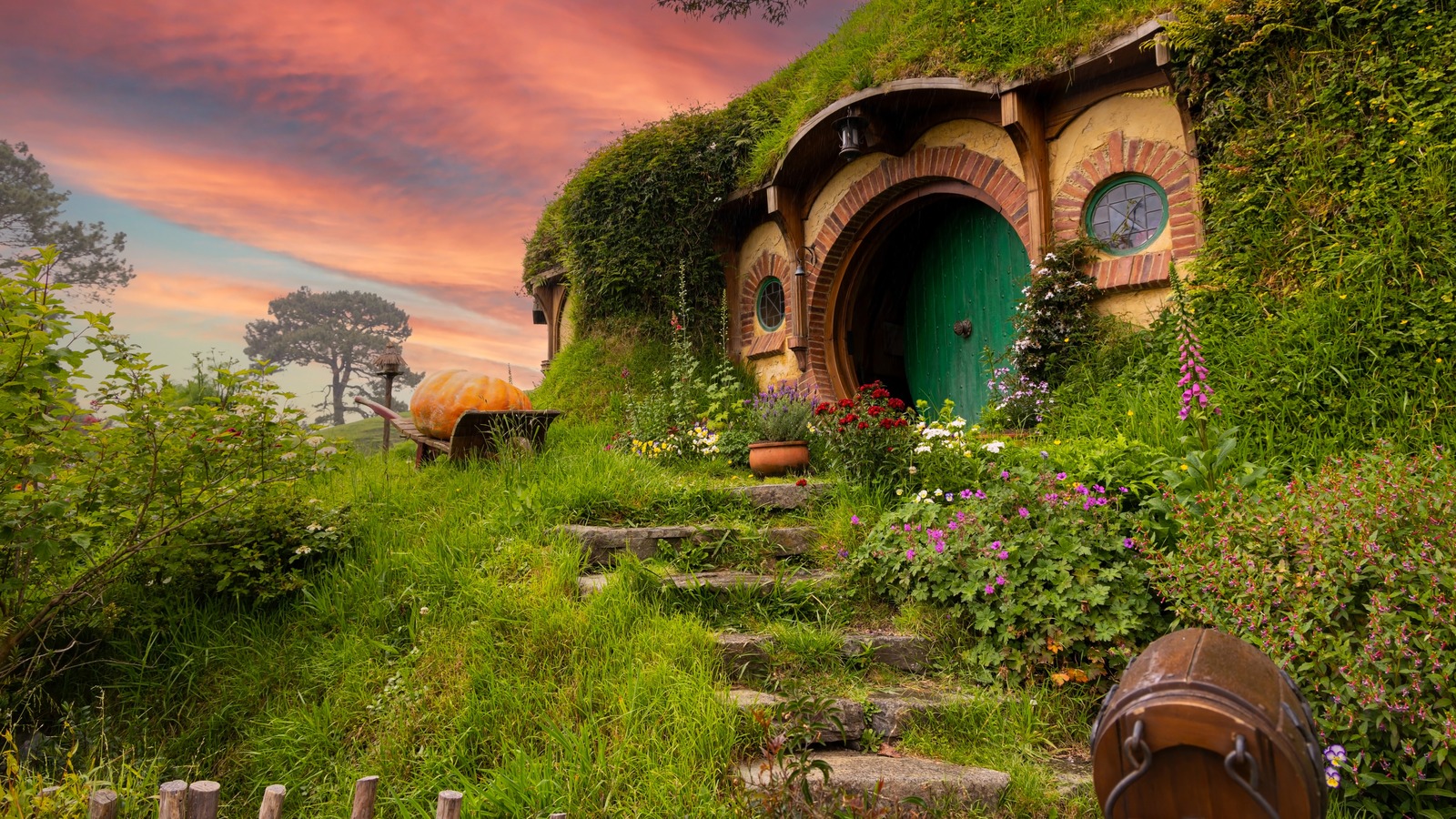 Hobbit House Designs