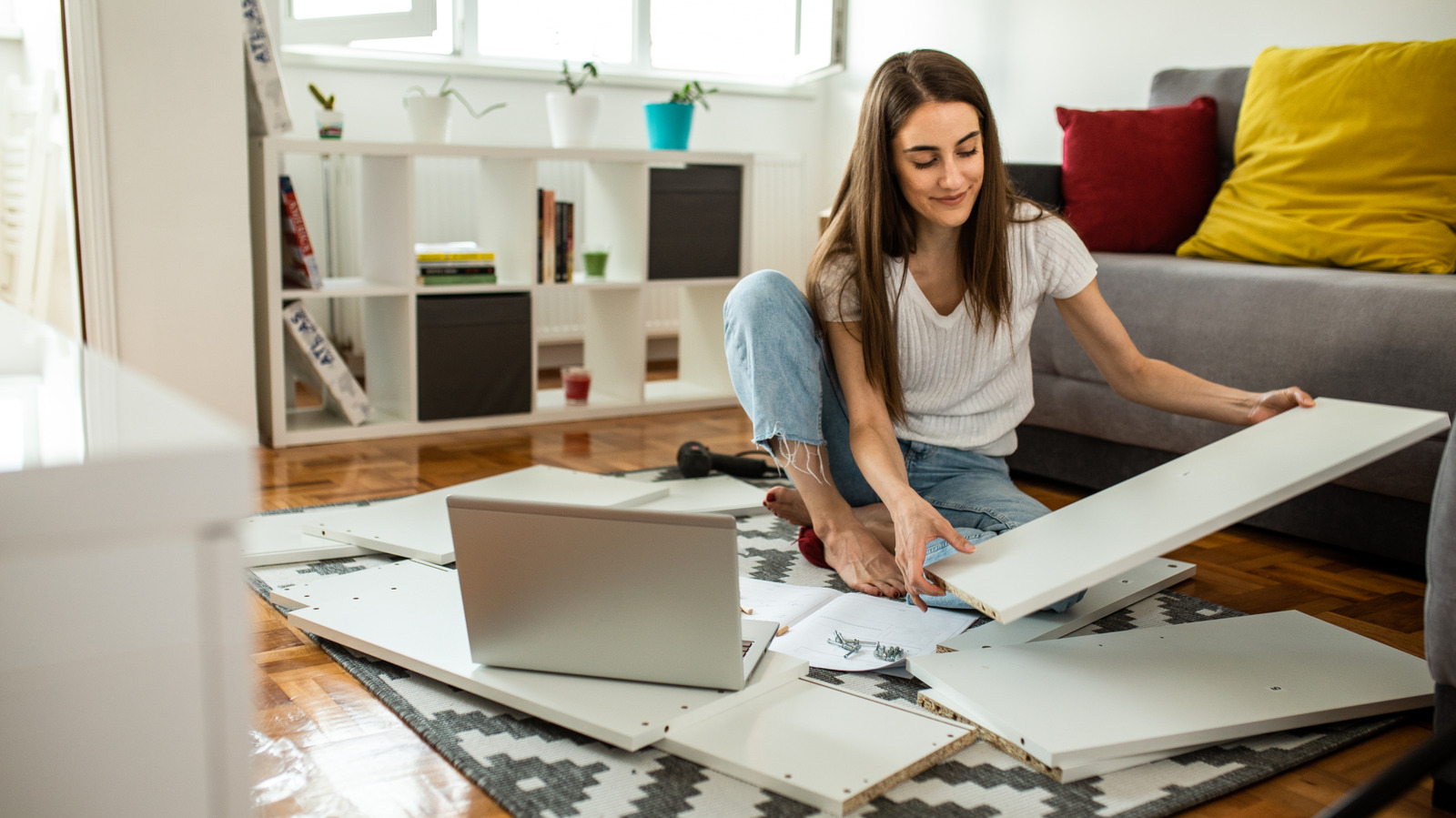 DIY A Space-Saving Foldable Table That Doubles As Storage