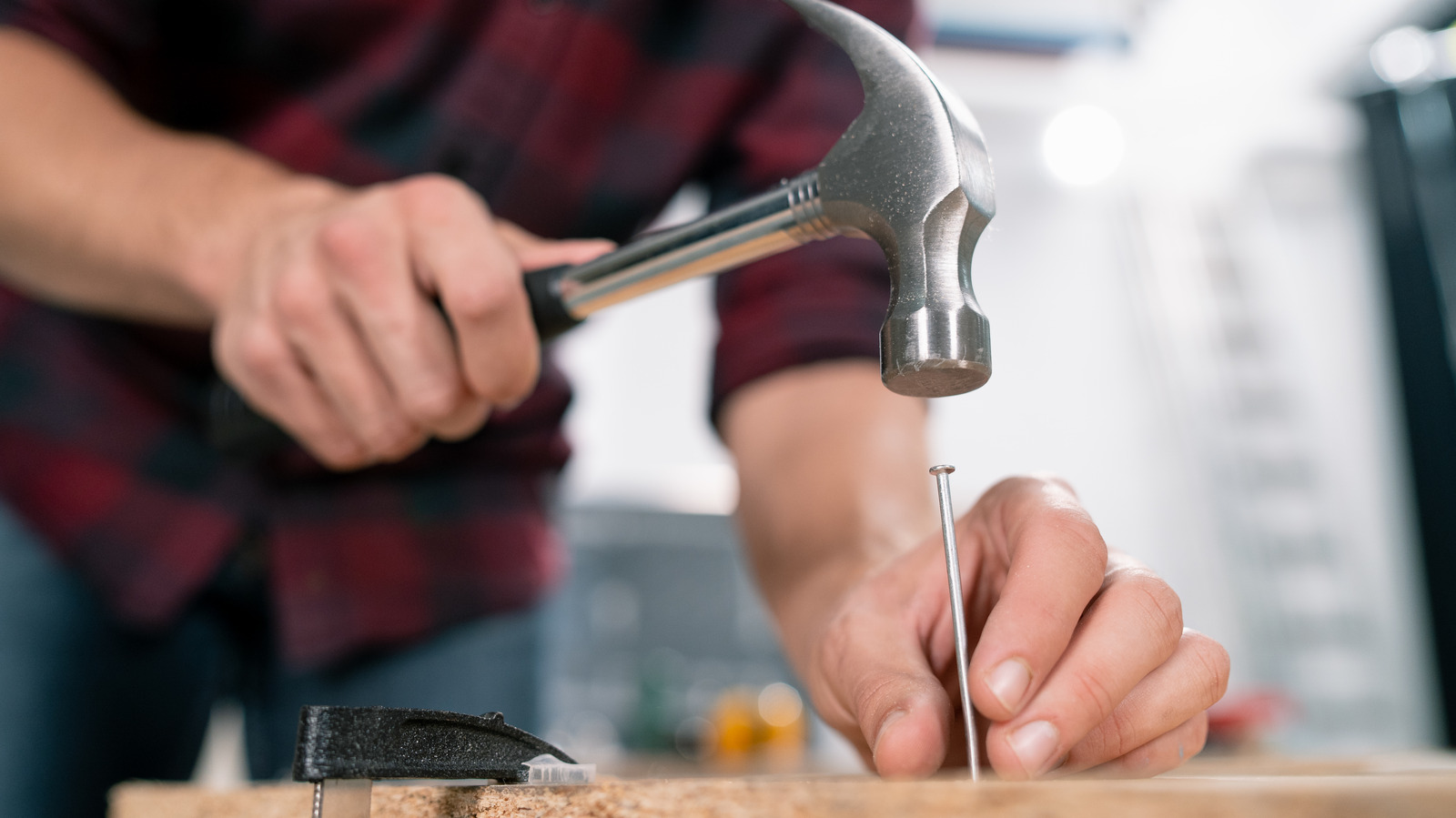 The Clothespin Hack That Will Save Your Fingers From A Hammer
