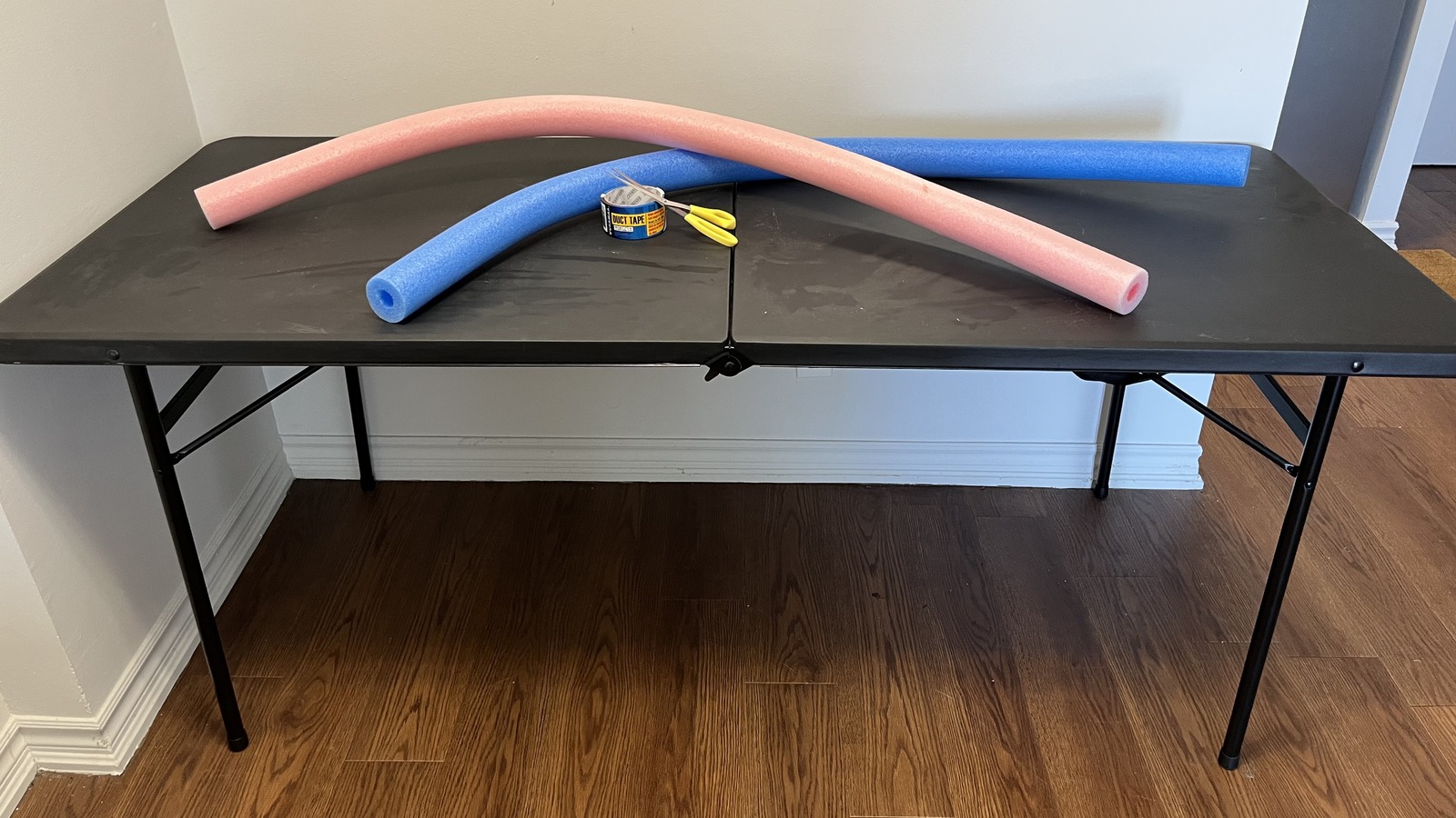 The Creative Pool Noodle Hack That Elevates The Look Of Any Basic ...