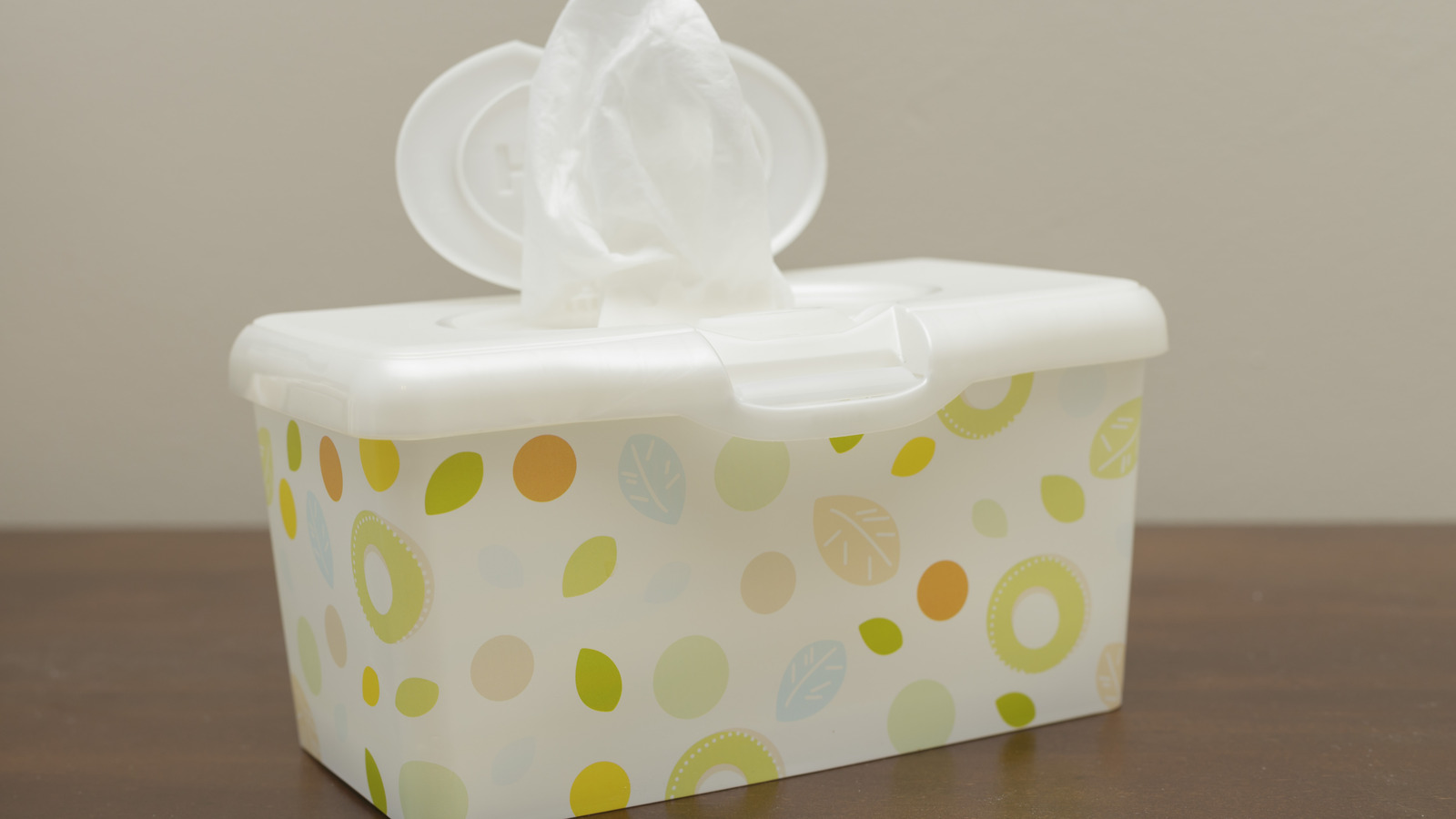 The Creative Way To DIY Old Baby Wipe Containers Into Small Item Storage