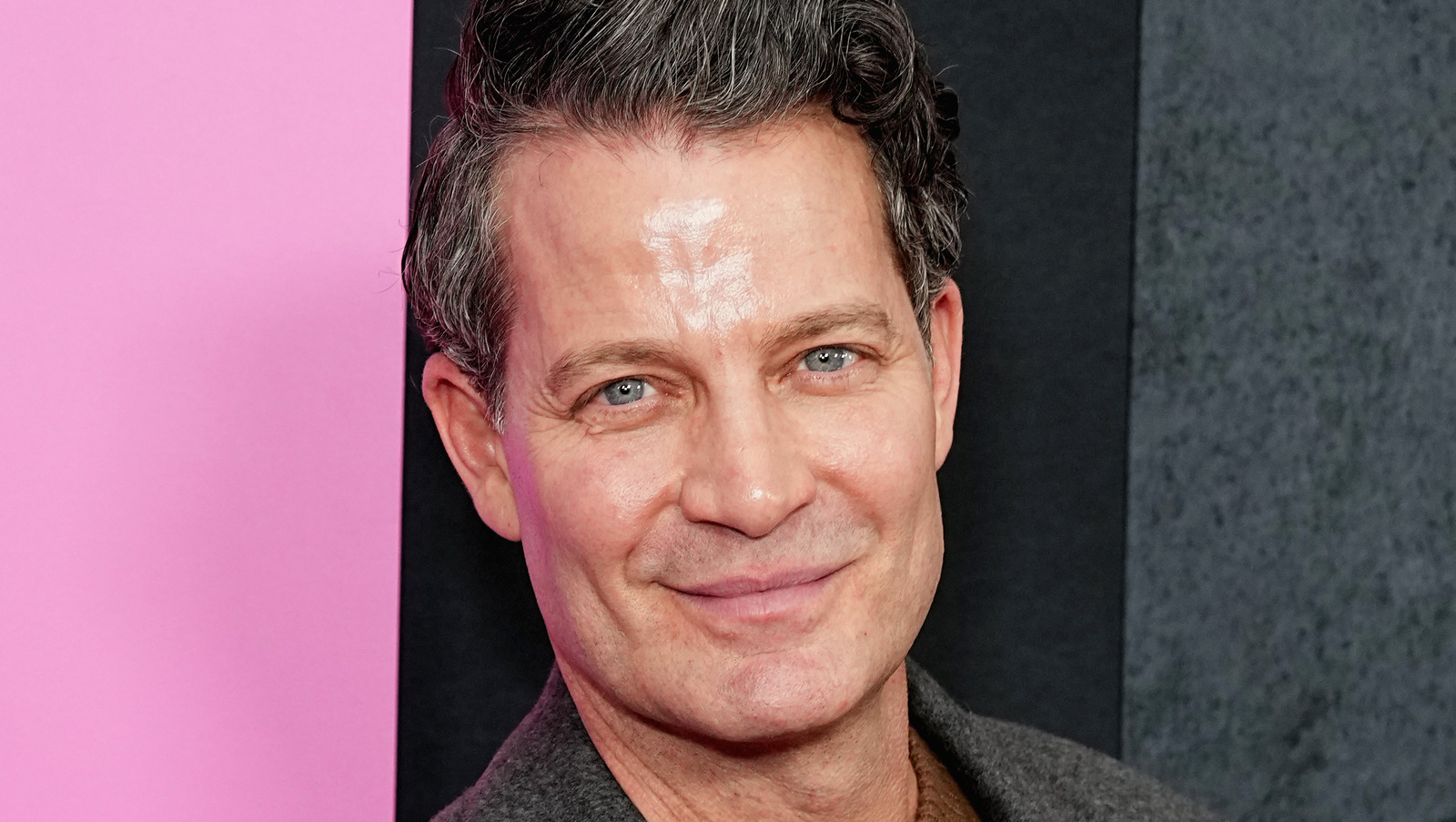 The Design Rule Nate Berkus Wants You To Break When Decorating With ...