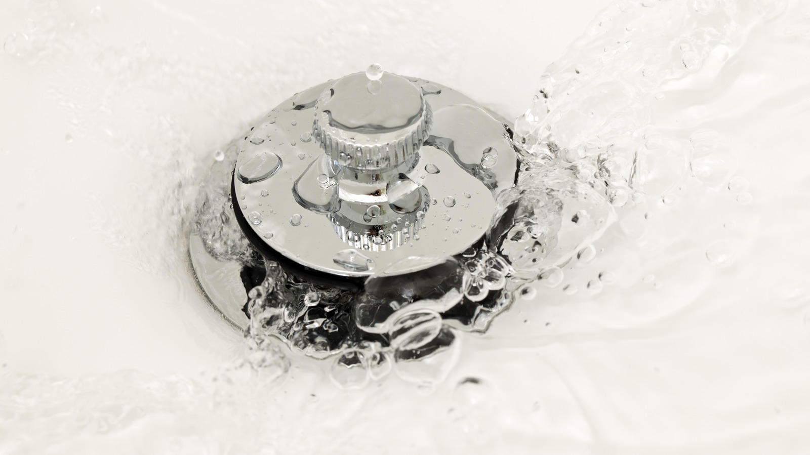 The Handy Tool That Can Remove A Bathtub Drain In A Pinch