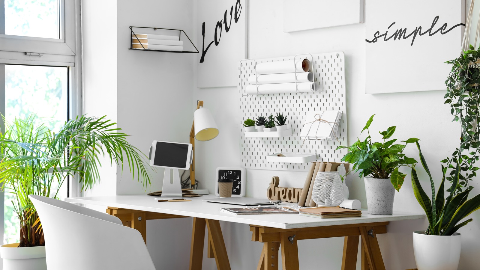 How To Keep Your Home Desk Organized With This Office Essential