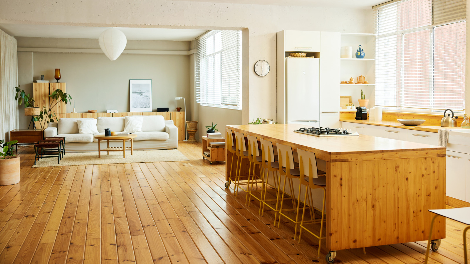 The Kitchen Island Pendant Light Mistake That's Making Your Home Look Dated