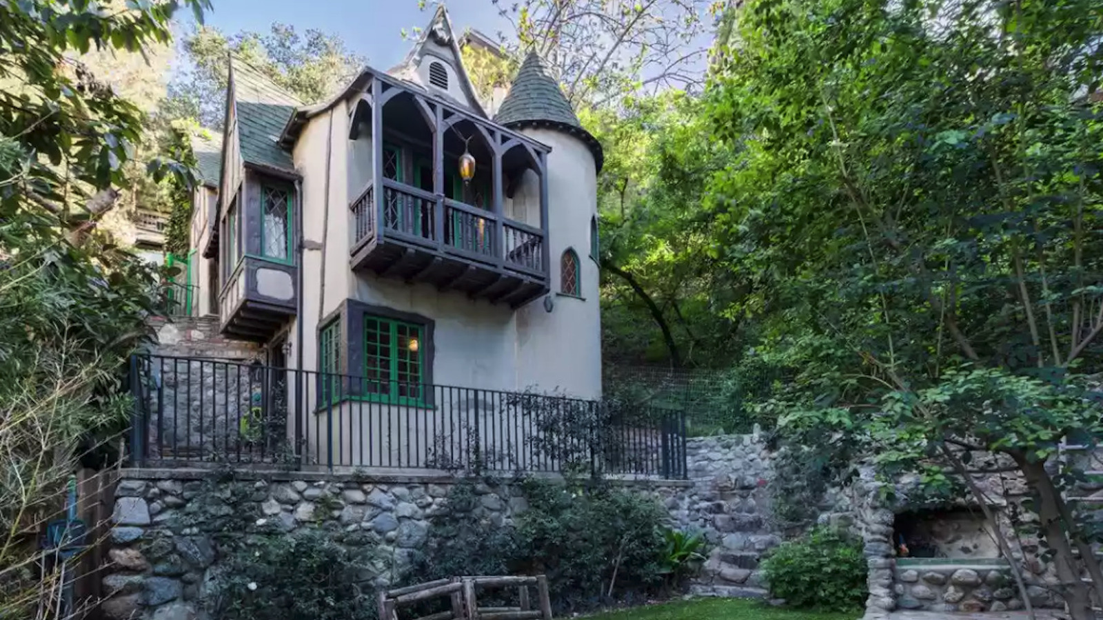 The Real Life Inspiration For Snow White's Cottage Is On The Market For ...