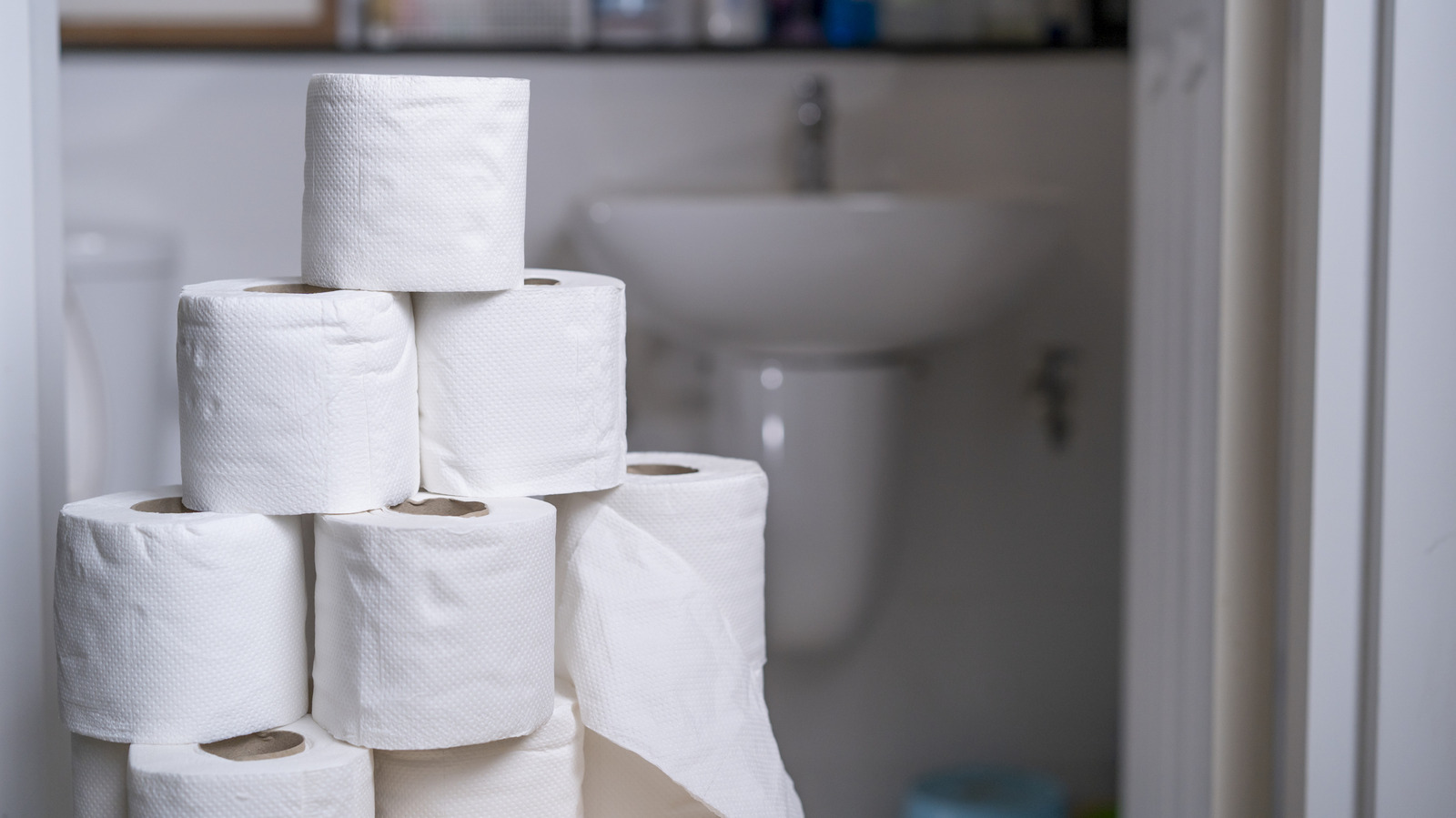 The Secret Bathroom DIY That's Perfect For Storing (And Hiding) Toilet ...