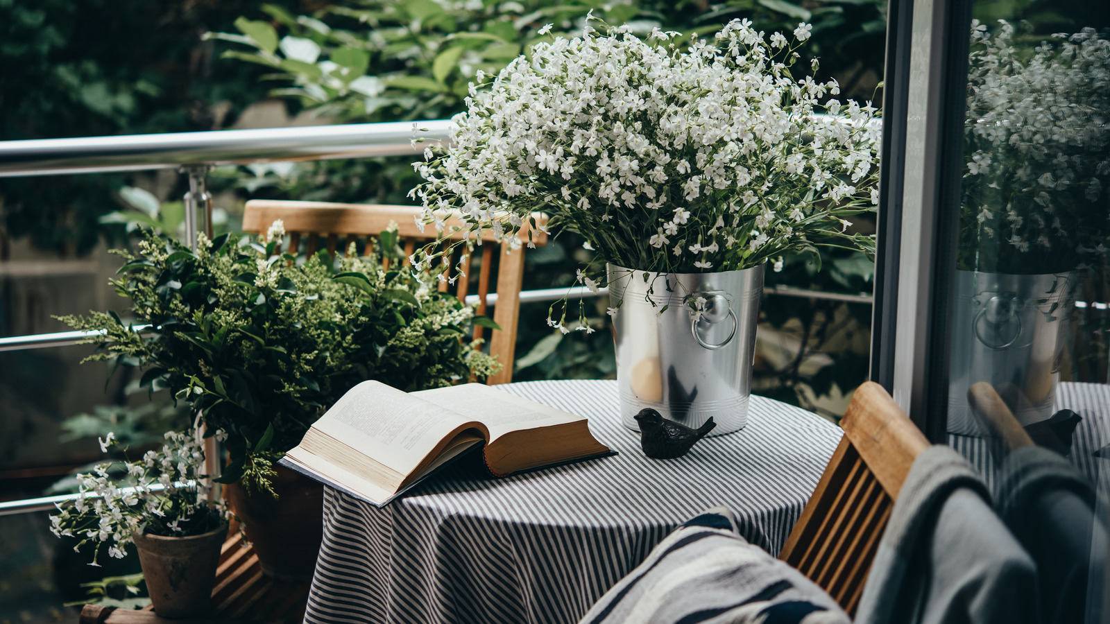 What Is Slow Gardening? The Method Is Good For Your Mental Health