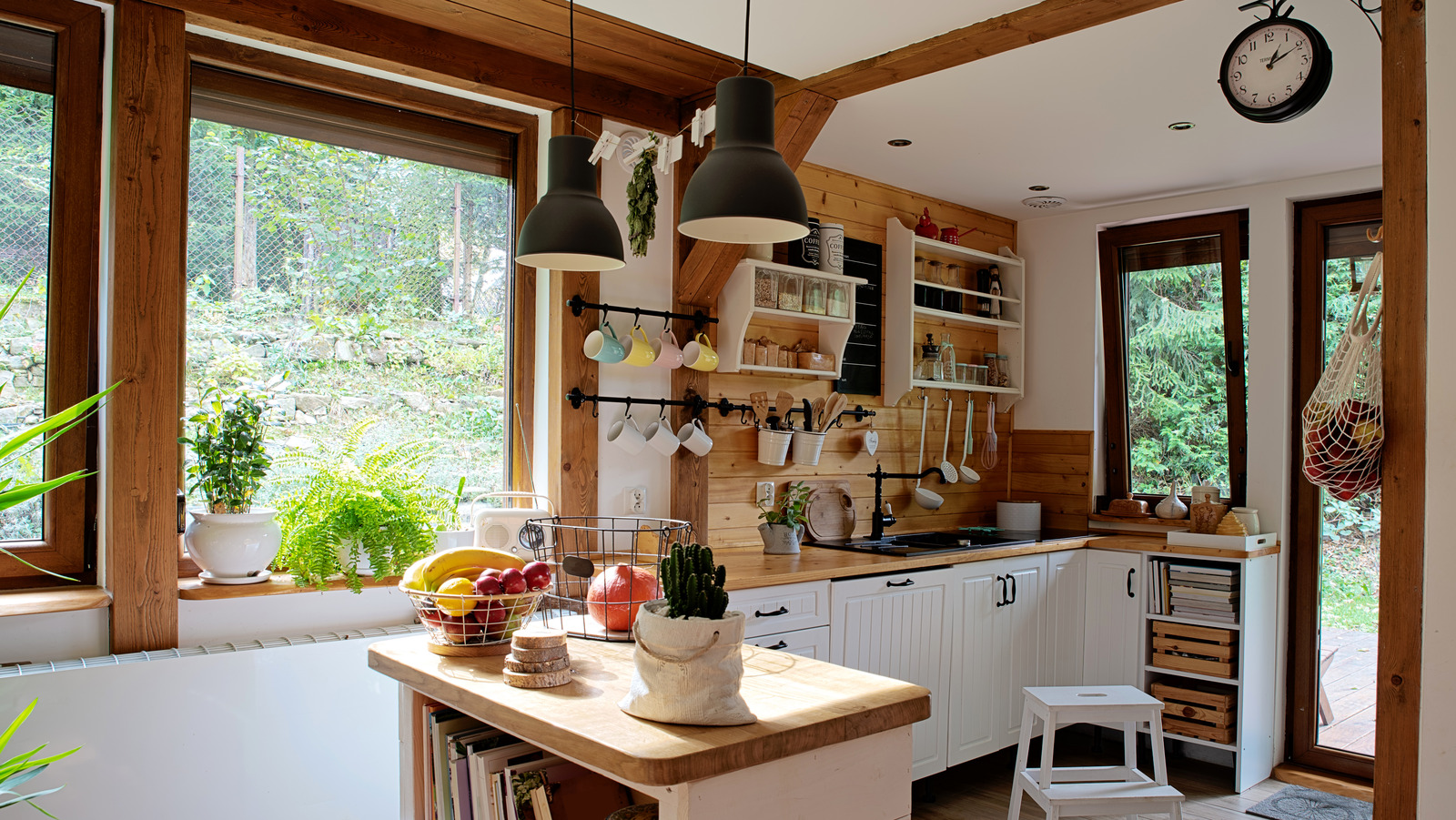 The Up-And-Coming Kitchen Design Trend That Gives Your Decor A ...