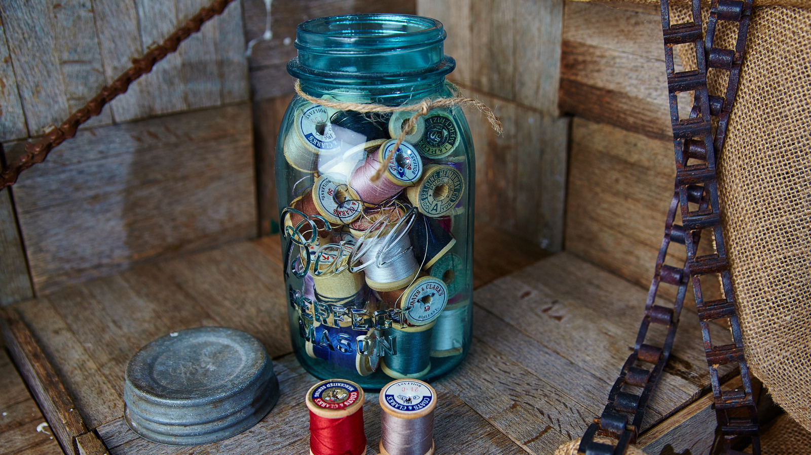 The Value Of Vintage Mason Jars By Year: A Guide For Collectors And ...