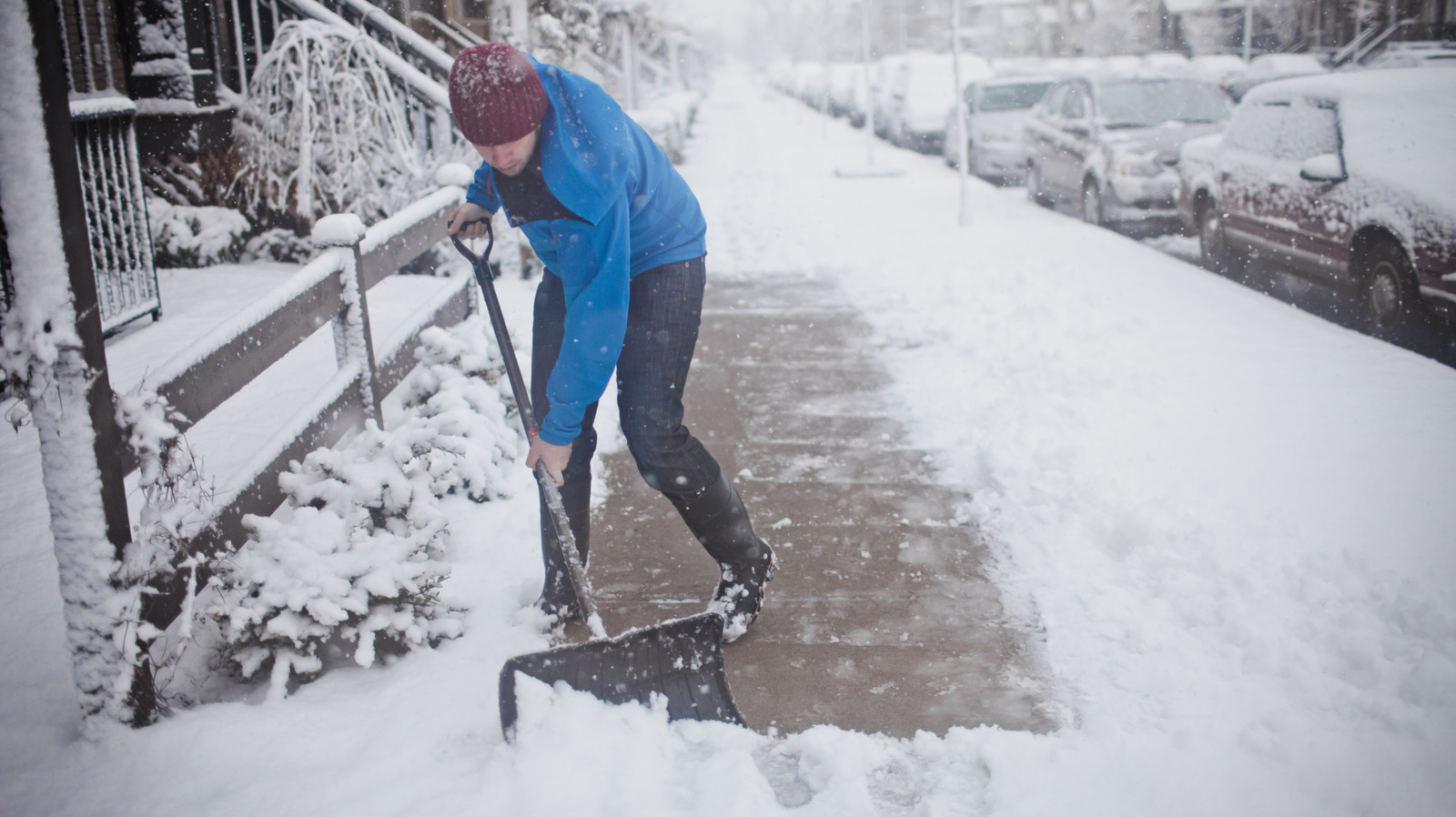 The Viral TikTok Hack For Clearing Snow Without A Shovel (And Is It ...