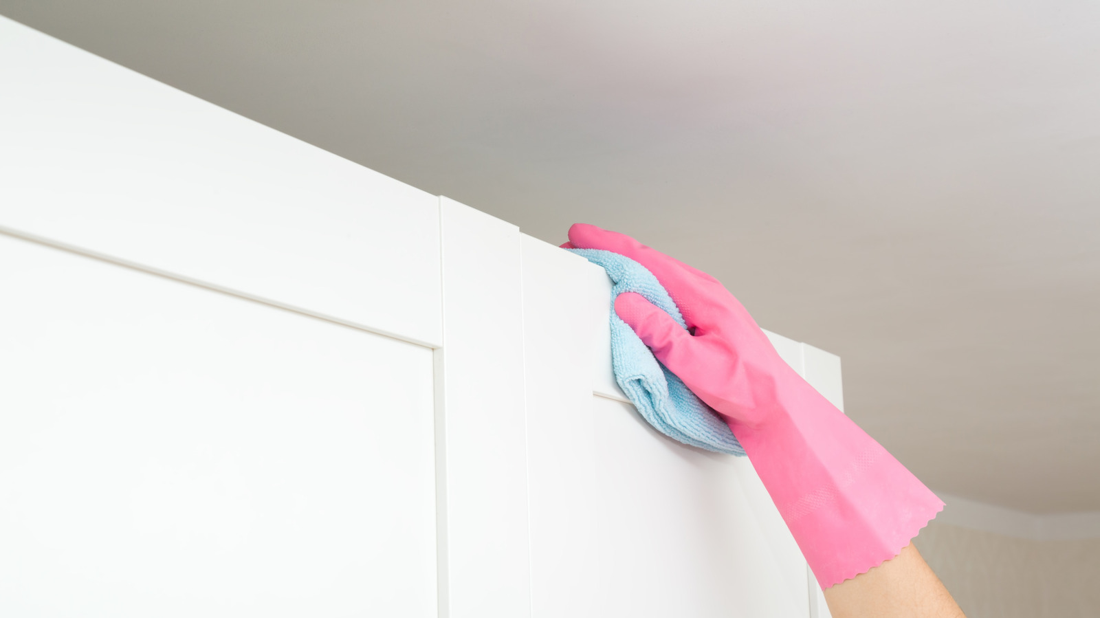 There's No Need For Drawer Liners — Keep Kitchen Cabinets Dust-Free ...