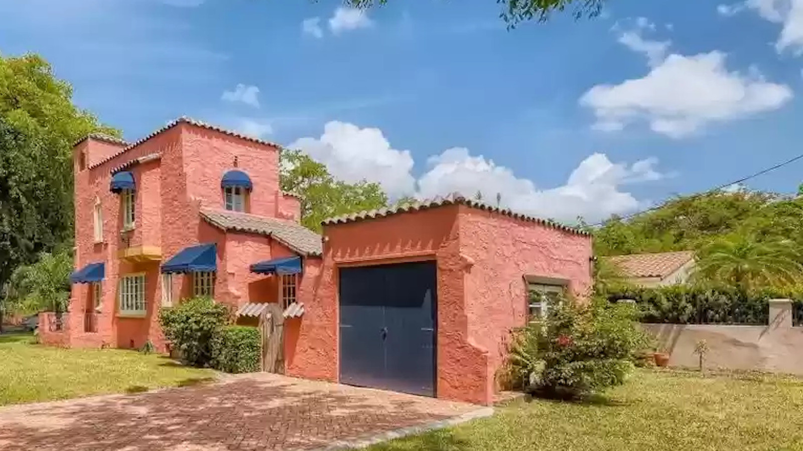 A Gorgeous $1.3 Million Florida Home Looks Like It Belongs In Barcelona