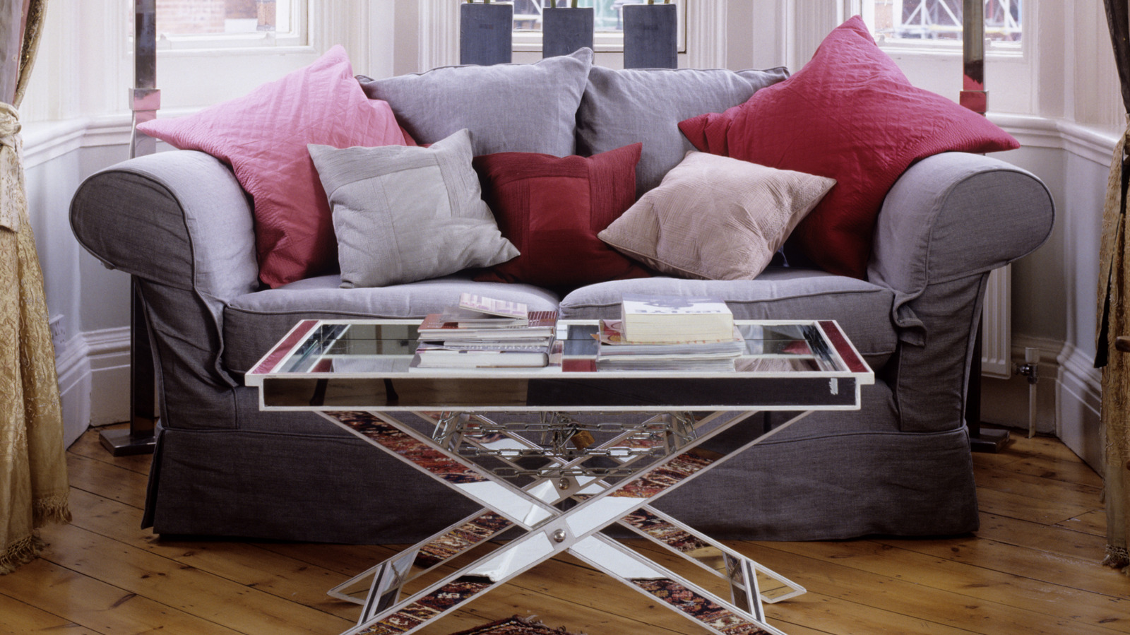 DIY An Opulent Coffee Table Using Dollar Tree Hula Hoops And A Mirror