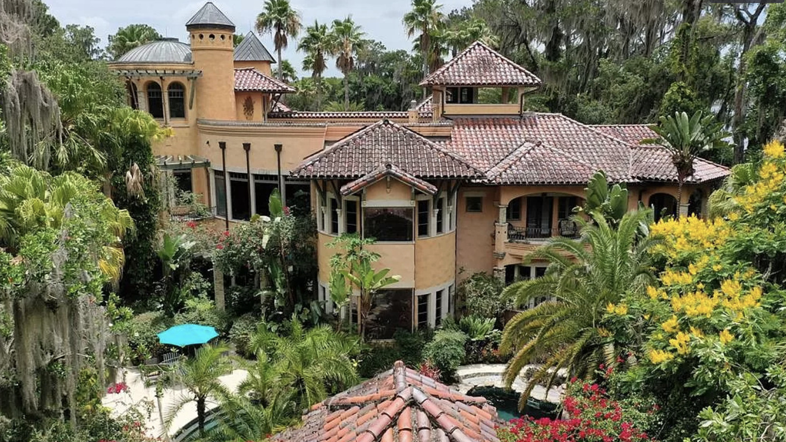 This Jungle-Themed "Jumanji House" In Florida Is For Sale