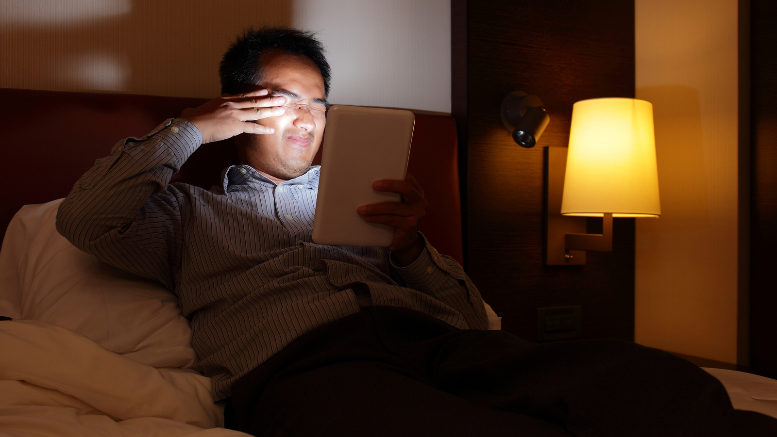 This Simple Trick Makes It Easier To Spot Pesky Lighting Problems