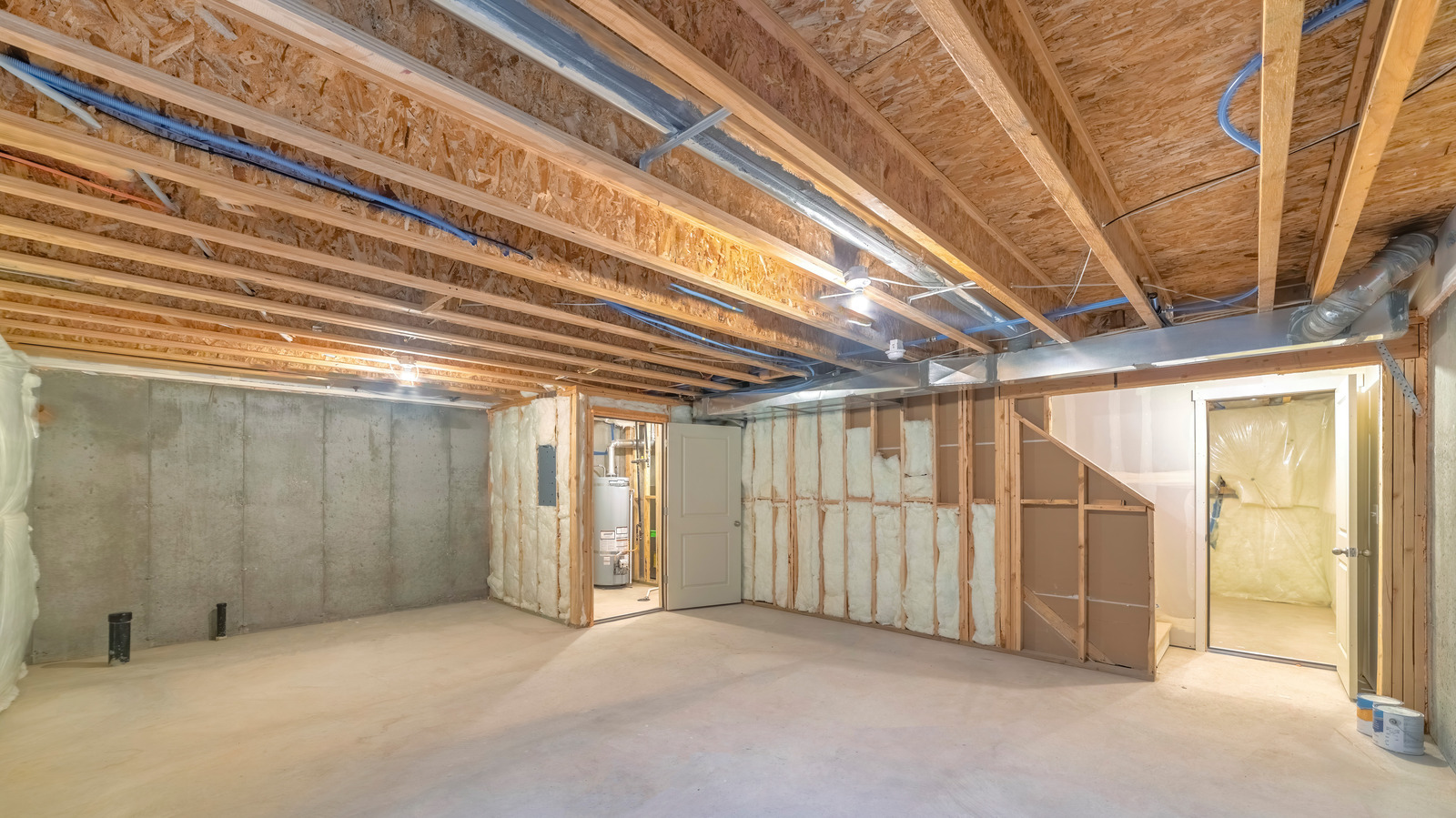 This Stunning DIY Ceiling Design Adds The Perfect Finishing Touch To ...