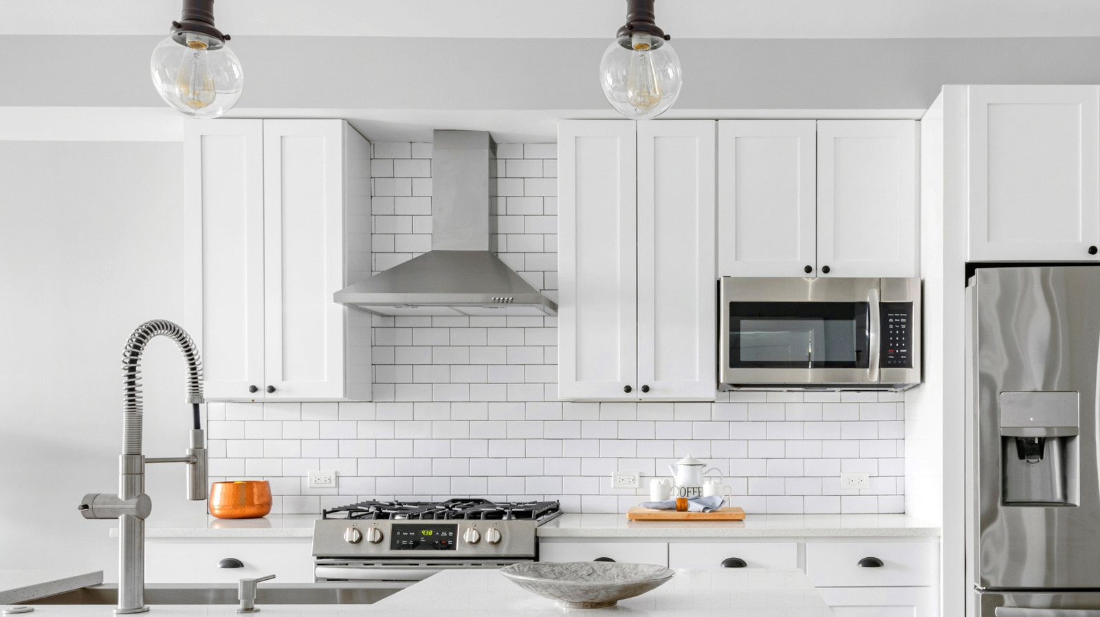 The Sleek Backsplash Alternative That's Far From Basic Tile