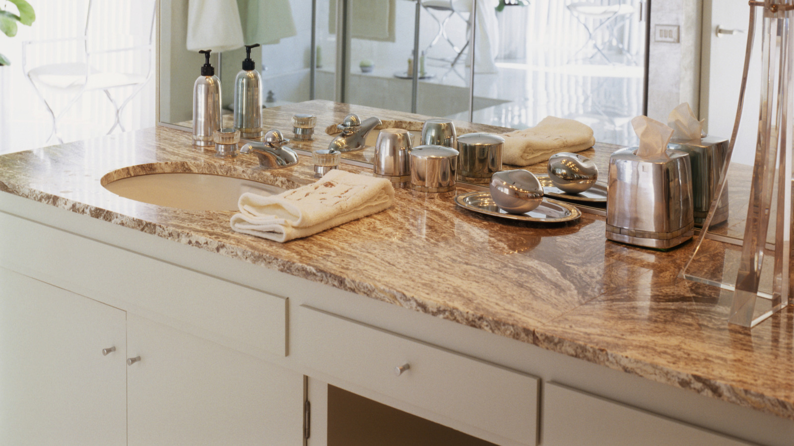 Tips And Tricks For Decorating Bathroom Countertops Without Causing Clutter