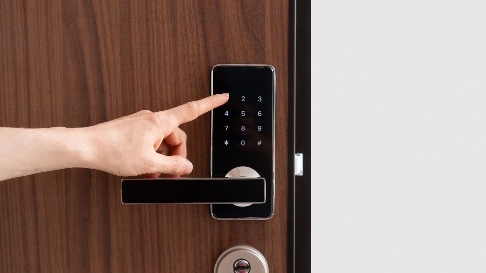 Tips For Choosing The Best Smart Lock For Your Front Door