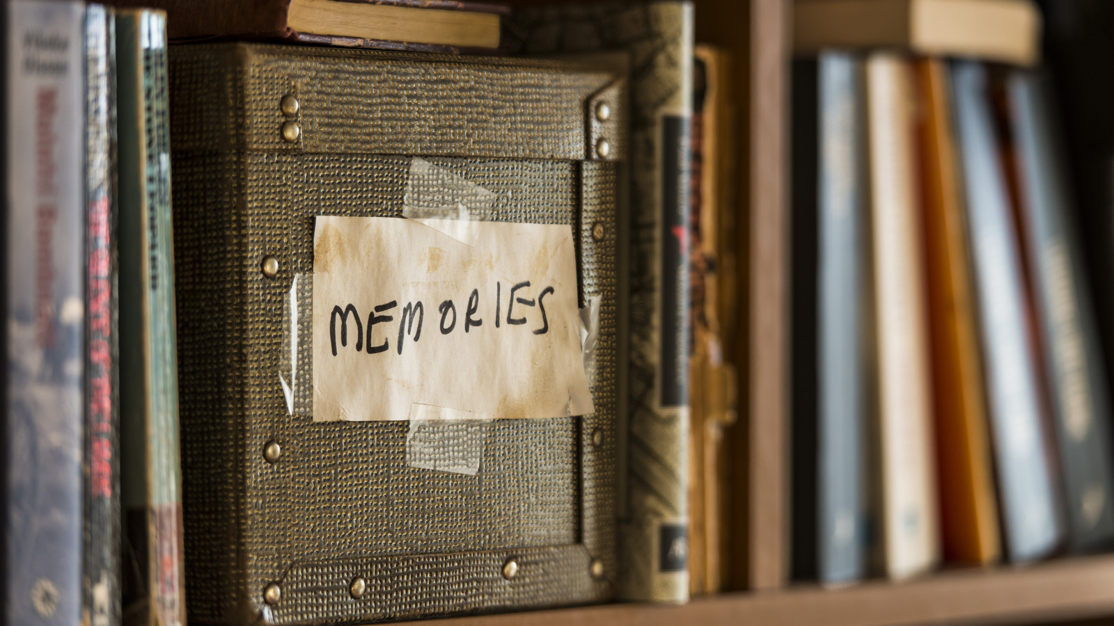 Tips To Declutter Sentimental Items Without Getting Bogged Down In Emotions