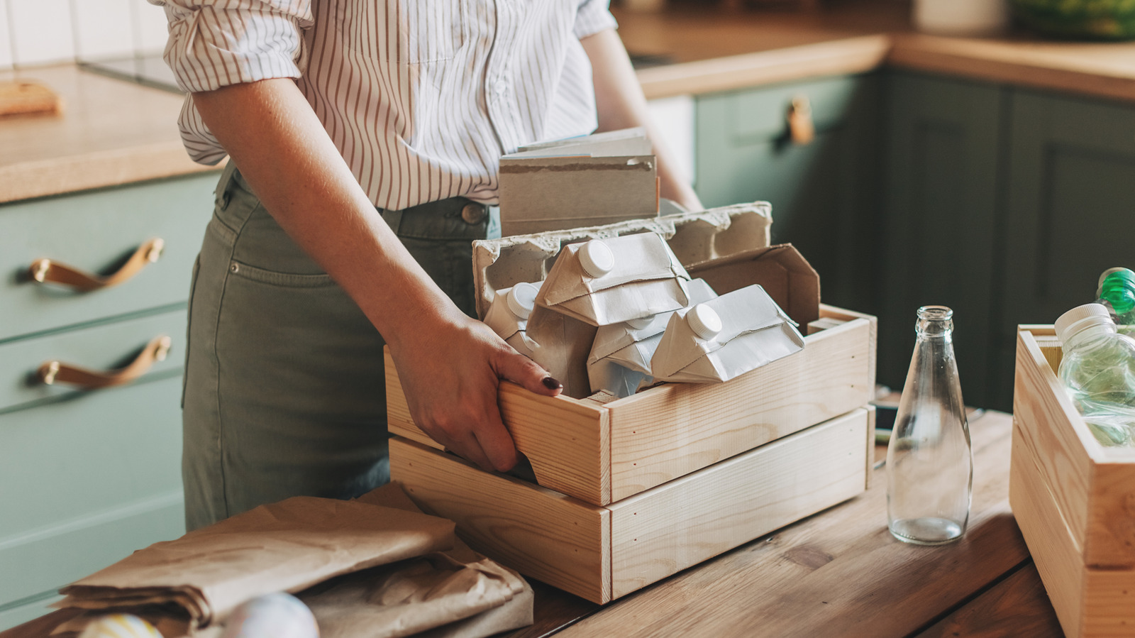 Transform Dollar Tree Products Into The Perfect Kitchen Storage Caddy ...