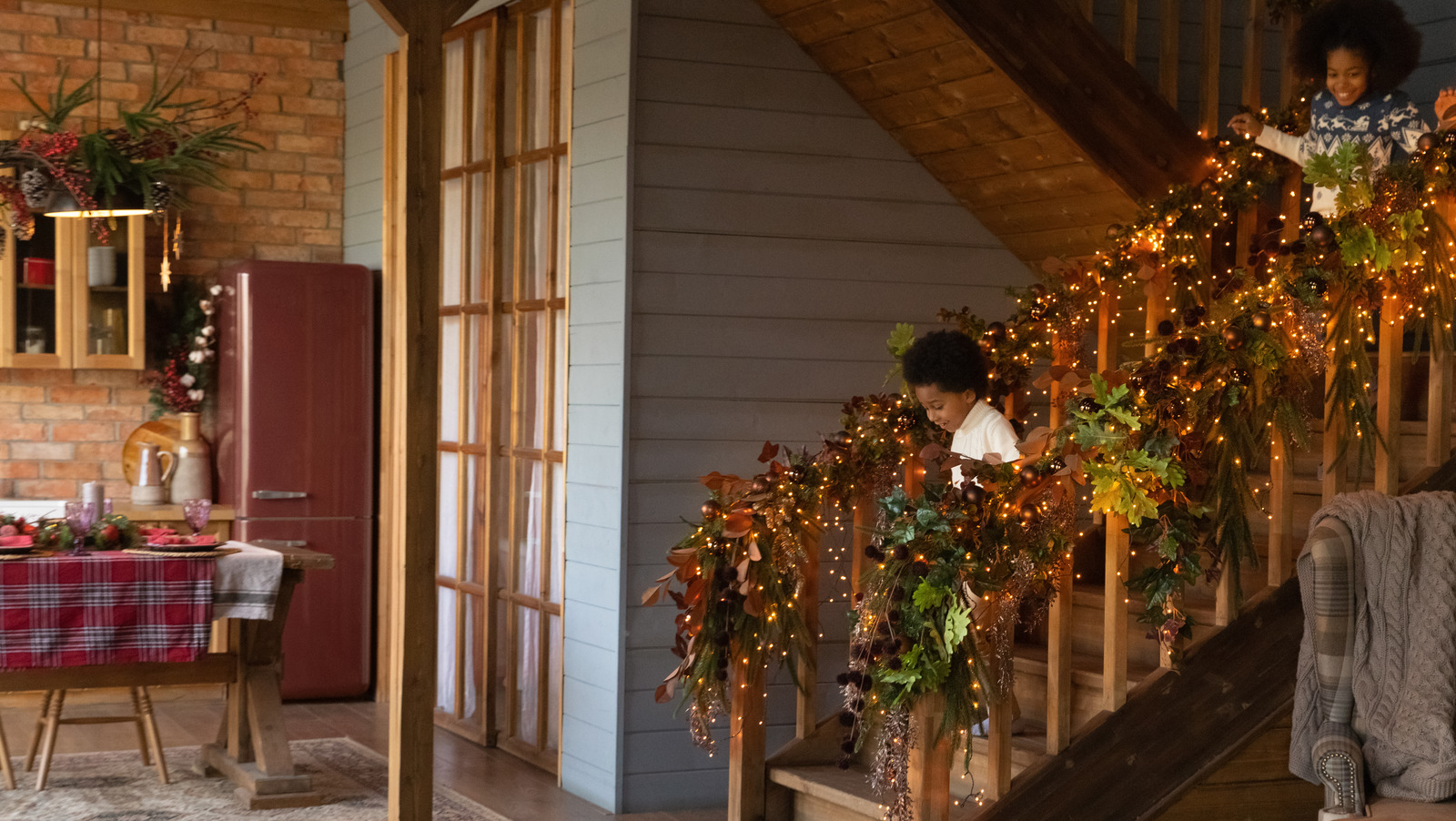 How To Create A Floral Staircase Lighting Feature With A Pool Noodle