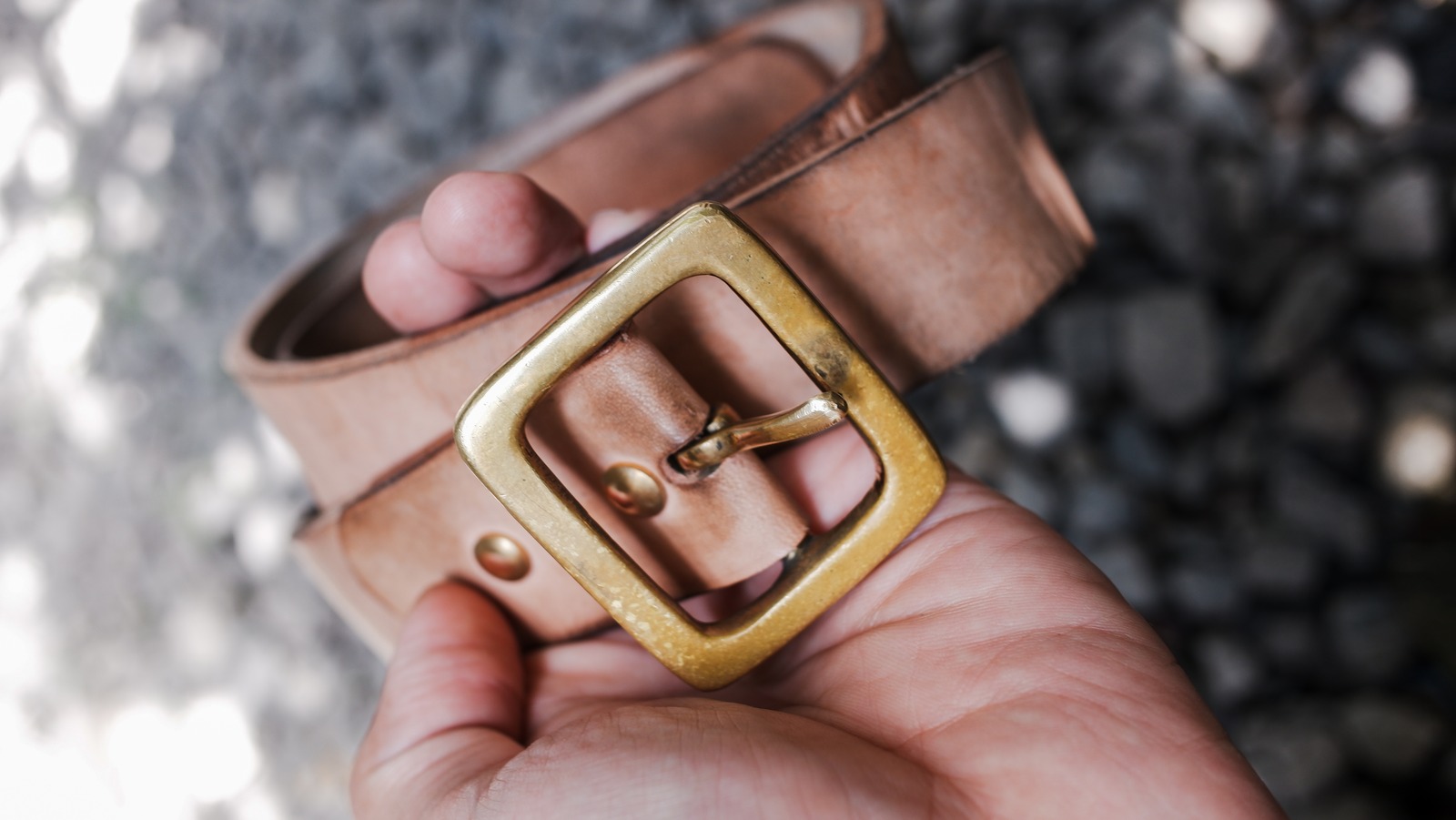 Turn An Old Belt Into A Highly Functional Knife-Sharpening Strop
