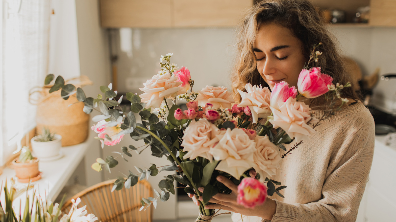 Turn Simple Filler Flowers Into Your New Favorite Spring Wreath