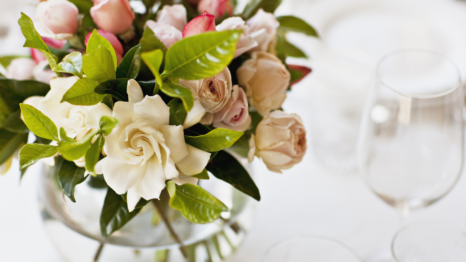 Turn Two Plastic Bowls Into A Glowing Floral Centerpiece