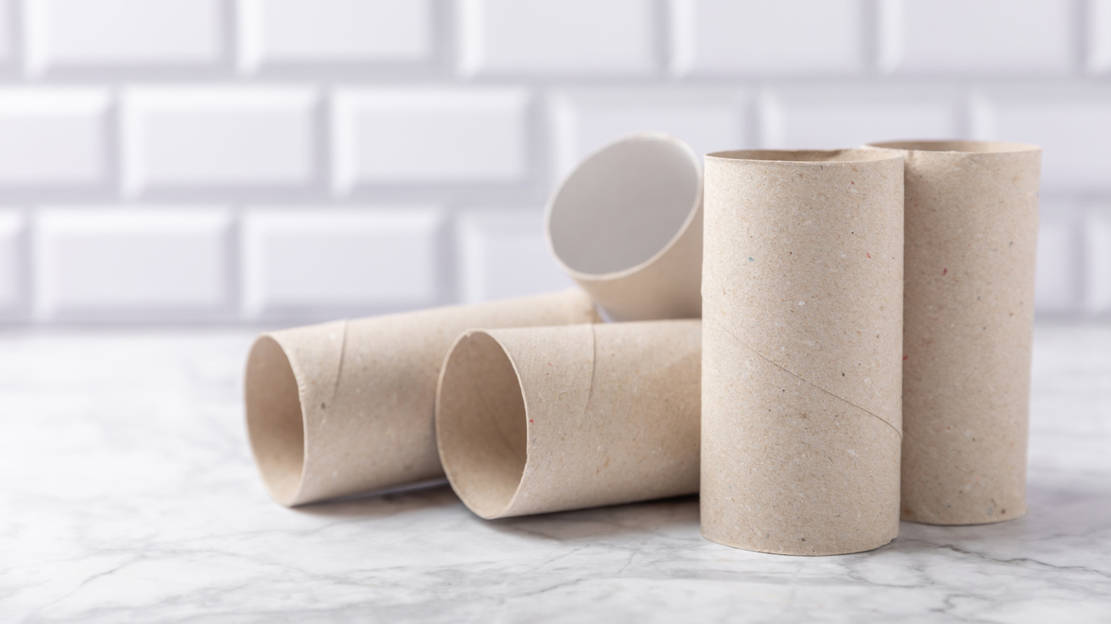 Upcycle Toilet Paper Tubes Into A Crafty Kitchen Utensil Holder